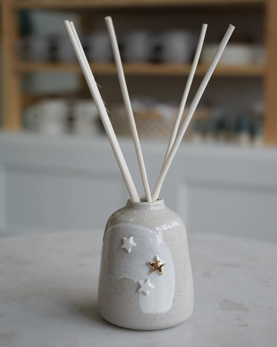The Benefits of Using Ceramic Reed Diffusers in Your Home – Natasha ...